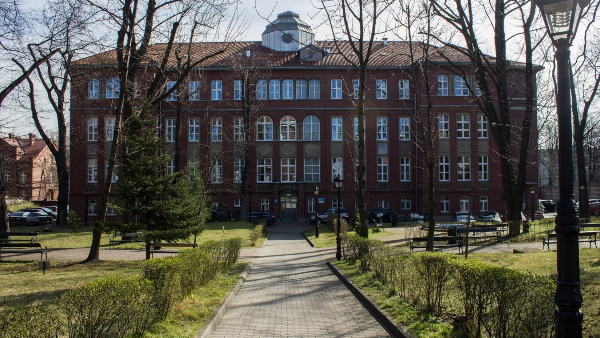 SUM - Śląski Uniwersytet Medyczny w Katowicach